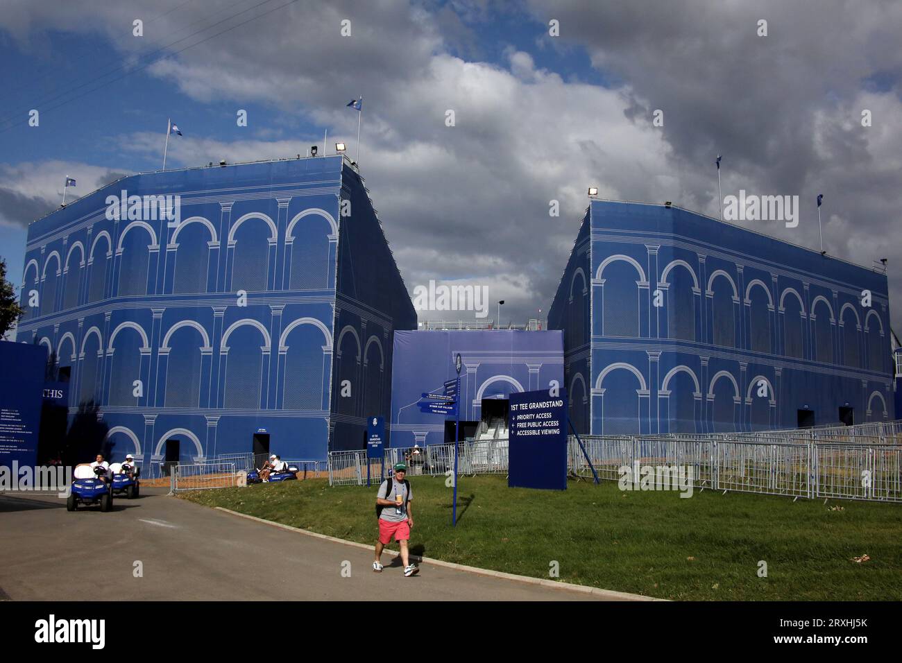 Rome, Italy. 25th Sep, 2023. ROME, Italy - 25.09.2023: The Colosseum ...