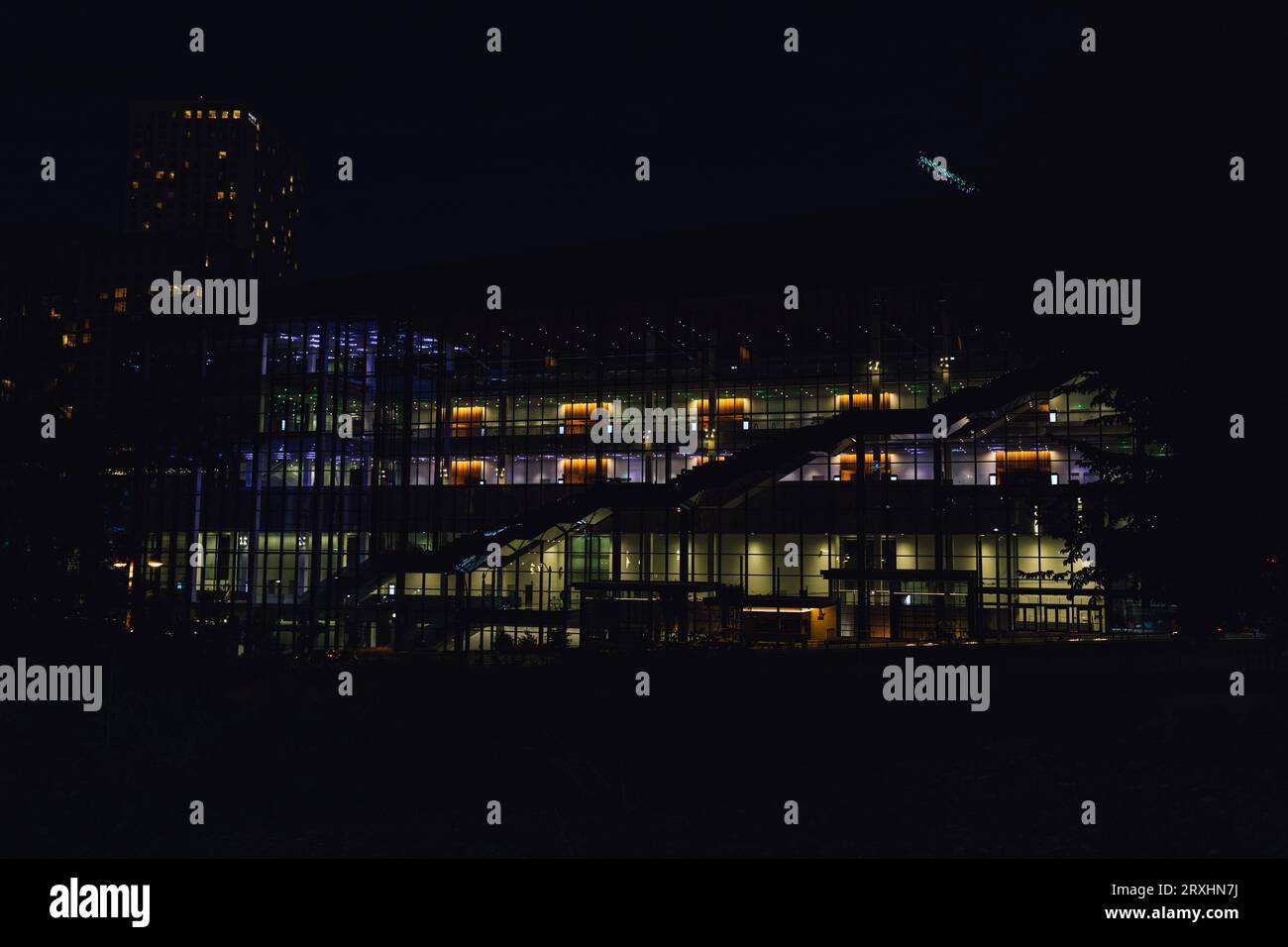 Seattle convention center summit hi-res stock photography and images ...