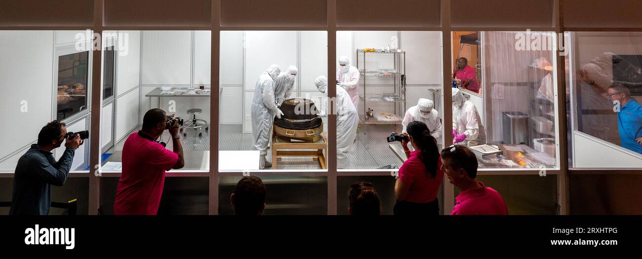 Dugway, United States. 24th Sep, 2023. Curation teams process the ...