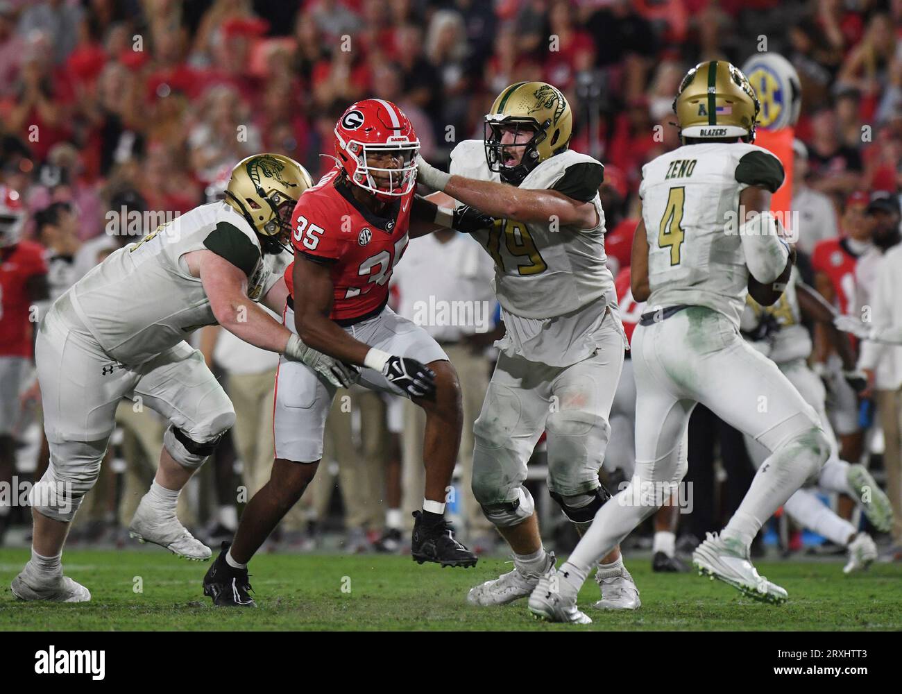 ATHENS, GA - SEPTEMBER 23: Georgia Bulldogs Defensive Back Jacob ...