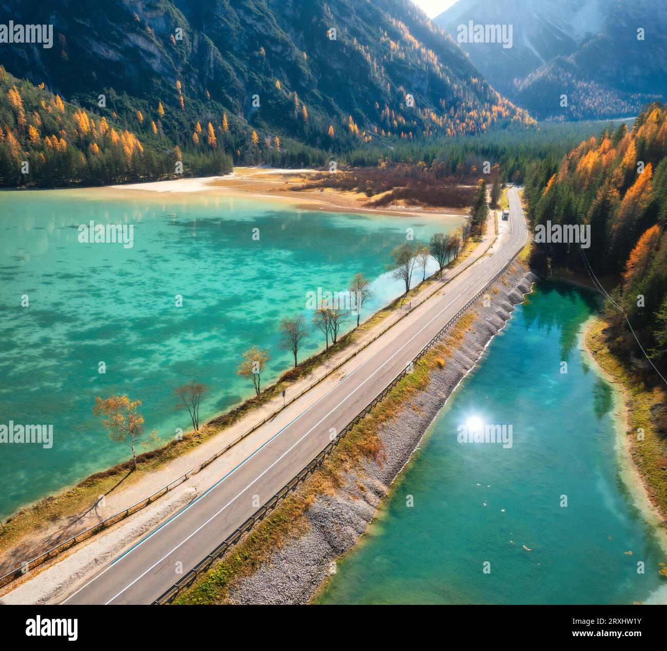 Azure lake aerial forest shore hi-res stock photography and images - Alamy