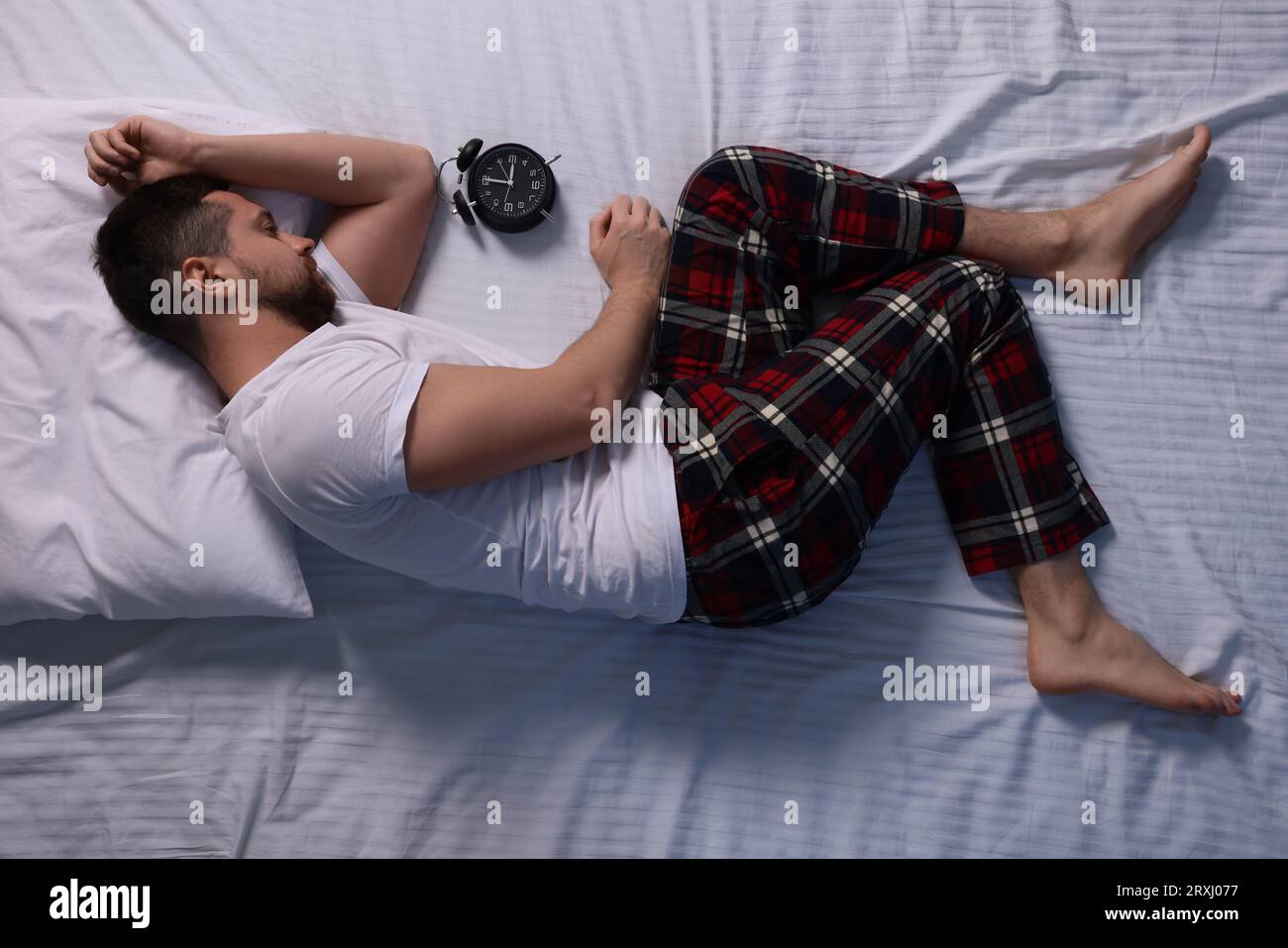 Clock view from bed hi-res stock photography and images - Alamy