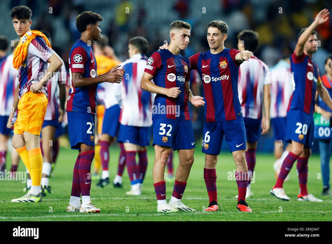 Barcelona, Spain. Credit: D. 19th Sep, 2023. Fermin Lopez, Gavi ...