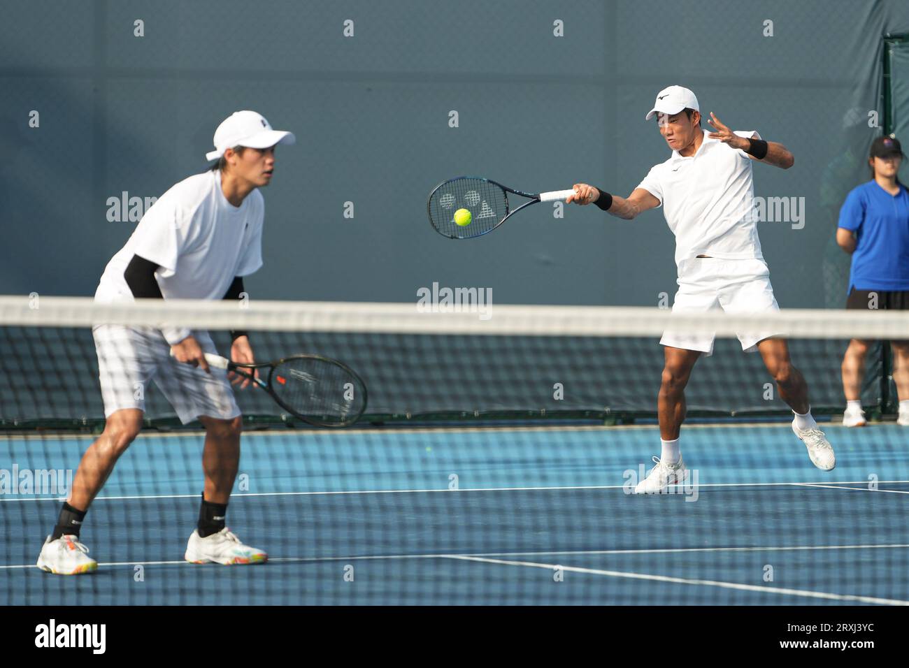 Hangzhou, China. 25th Sep, 2023. Shinji Hazawa Kaito Uesugi (JPN) Tennis : Men's Doubles 2nd ...