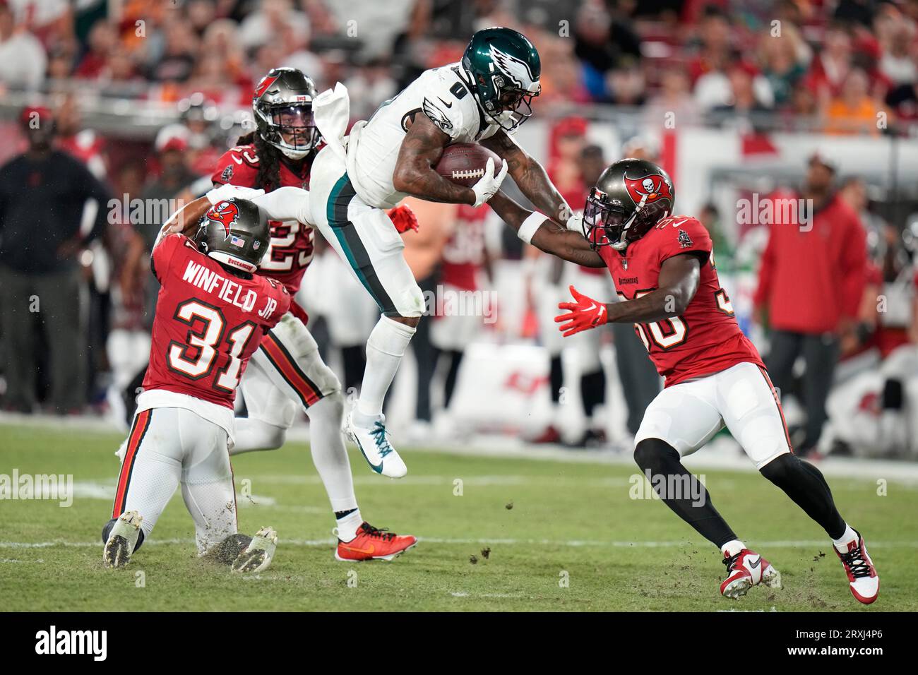 Philadelphia Eagles' D'Andre Swift (0) tries to get past Tampa Bay ...