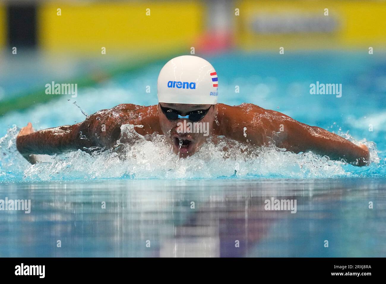 Thailand's Dulyawat Kaewsriyong competes during the men's 400m ...