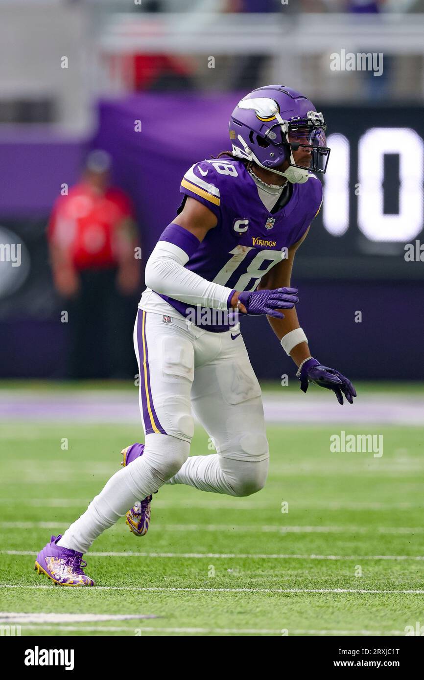 Minnesota Vikings wide receiver Justin Jefferson (18) in action against ...