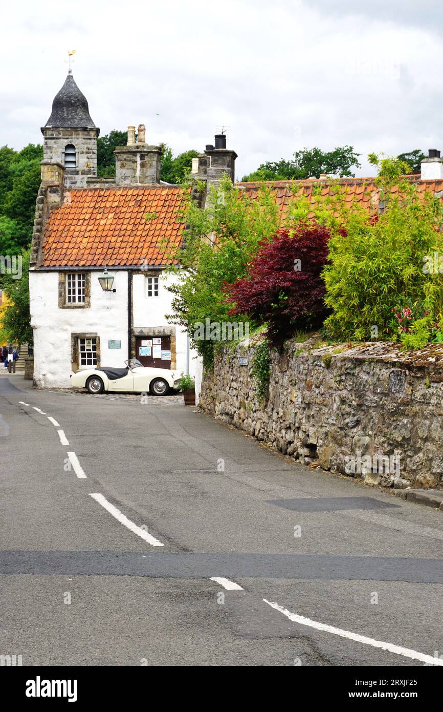 Narrow roadway in the Village of Culross, Scotland. The quaint town ...