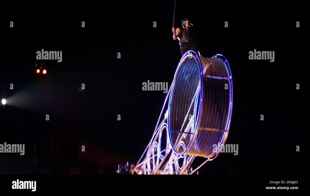 Buena Park, California, USA 24th September 2023 Acrobat at KnottÕs ...