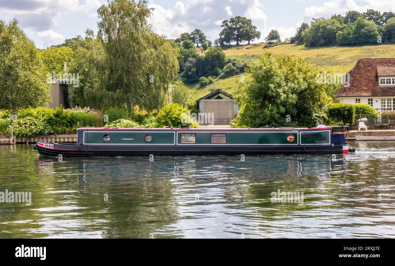 Narrowboat on the River Thames at Hambleden, Buckinghamshire, England ...