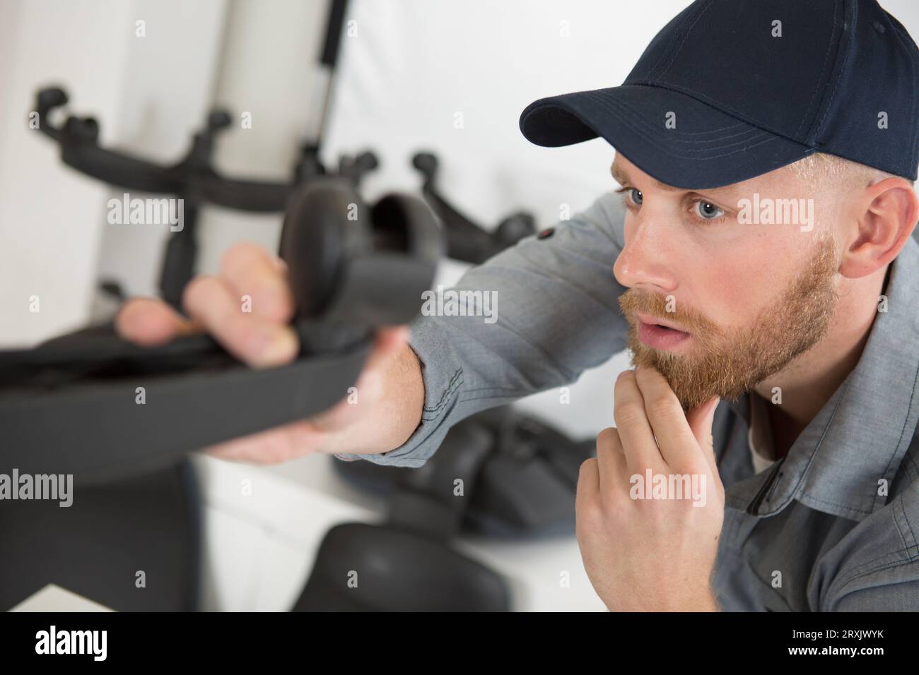 Fixing rollers hi-res stock photography and images - Alamy