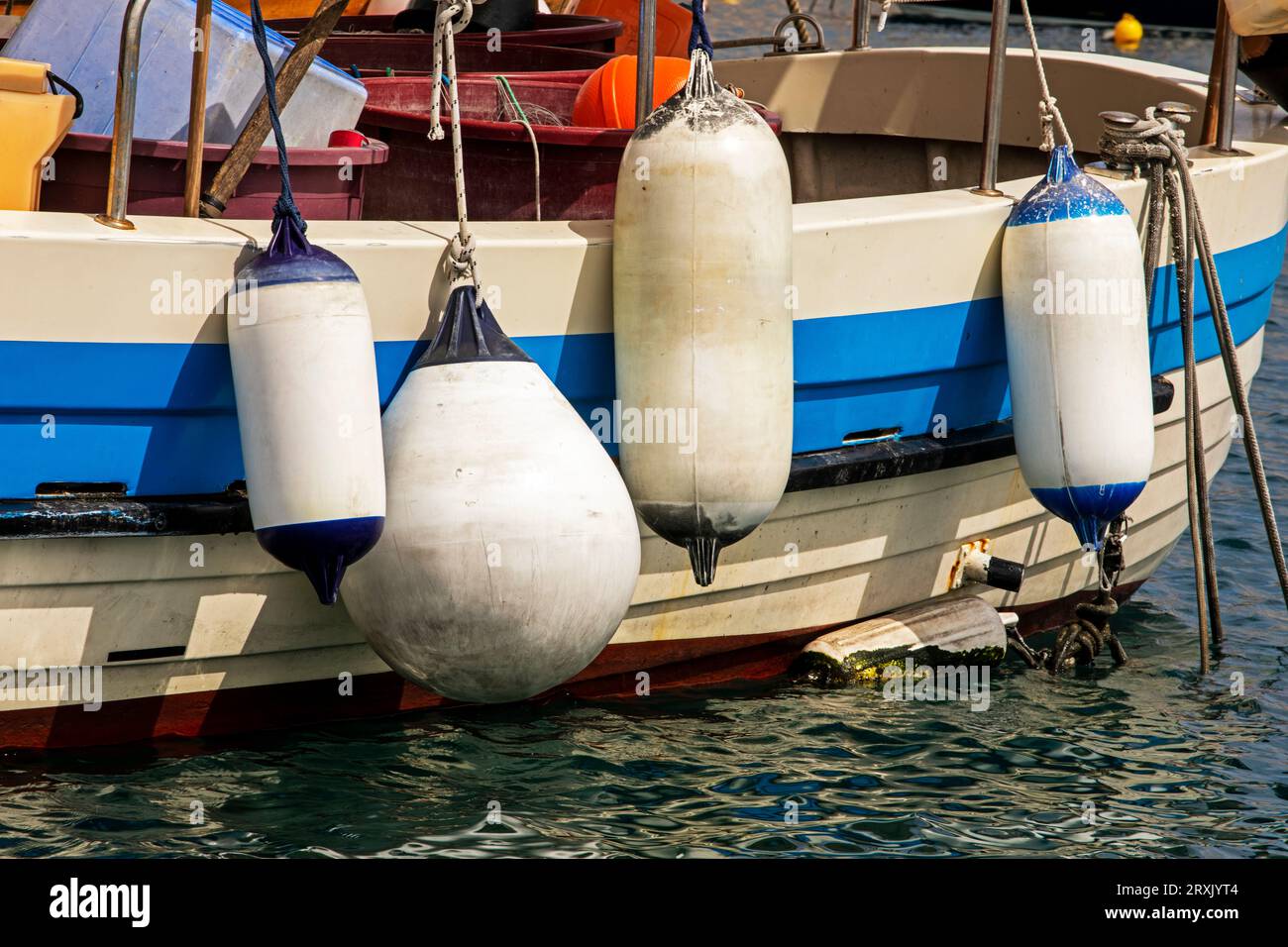 Weight distribution and balance hi-res stock photography and images - Alamy