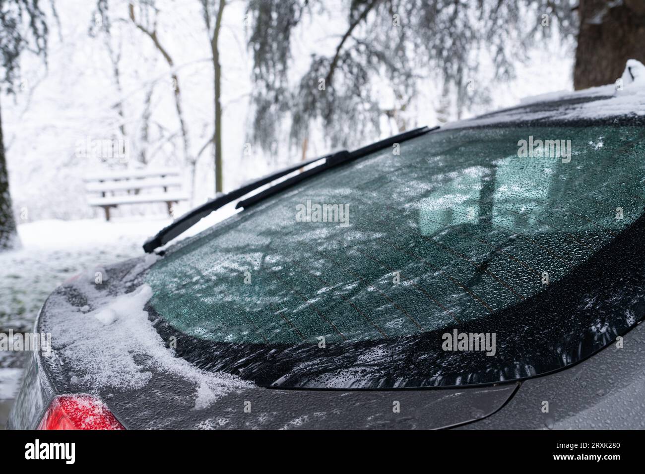 Frosted windshield hi-res stock photography and images - Alamy