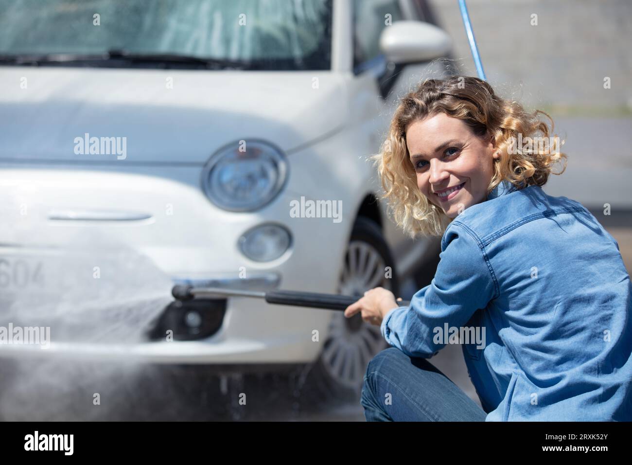 Using power washer hi-res stock photography and images - Alamy