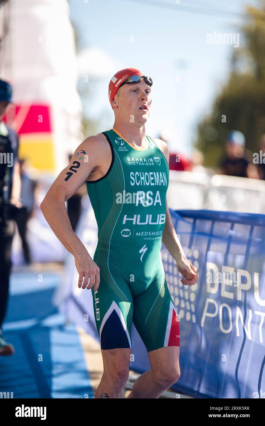 Henri Schoeman participating in Pontevedra in the 2023 World Triathlon ...