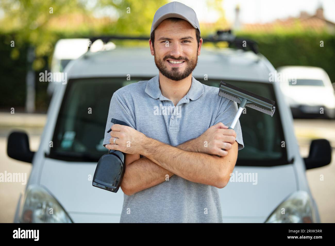 Man standing mop bucket hi-res stock photography and images - Alamy
