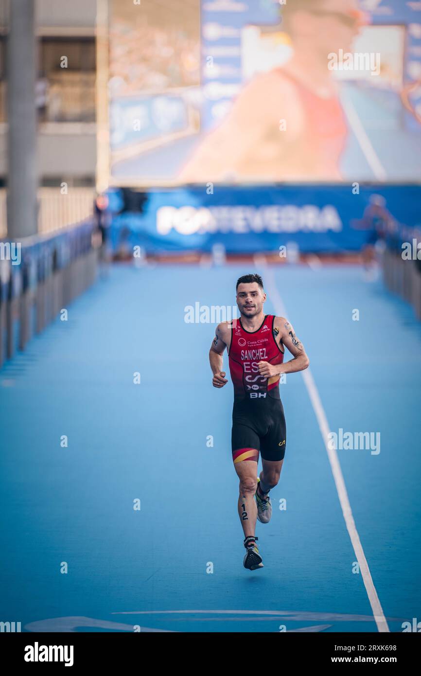 Roberto Sanchez Mantecon participating in Pontevedra in the 2023 World ...