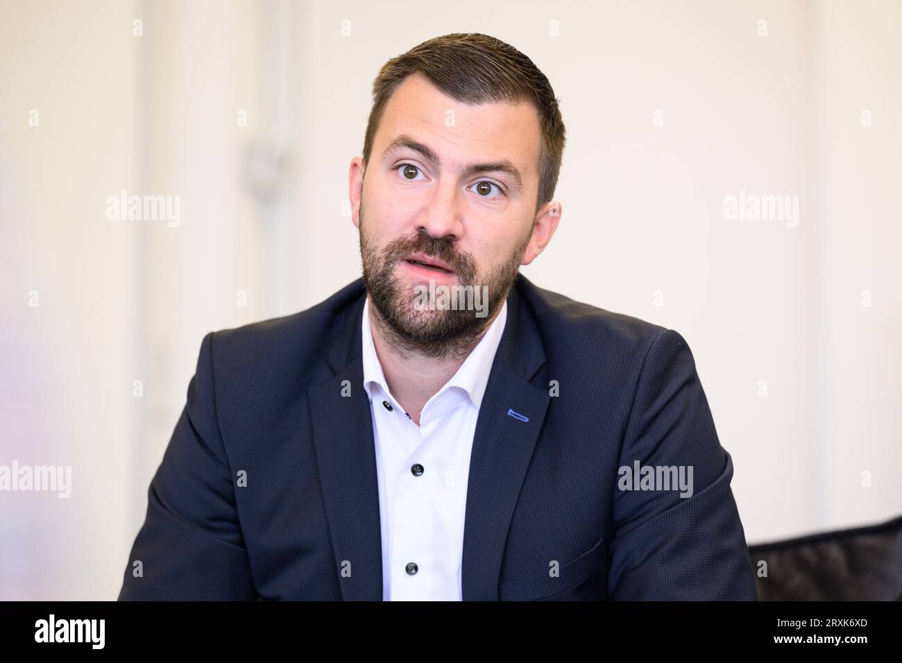 PRODUCTION - 18 September 2023, Austria, Kottingbrunn: Stephan ...