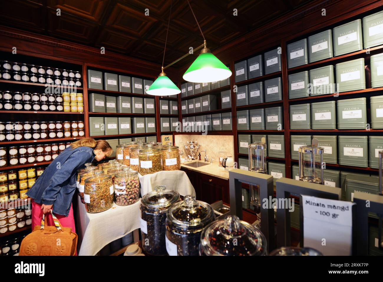 Traditional tea shop hi-res stock photography and images - Alamy