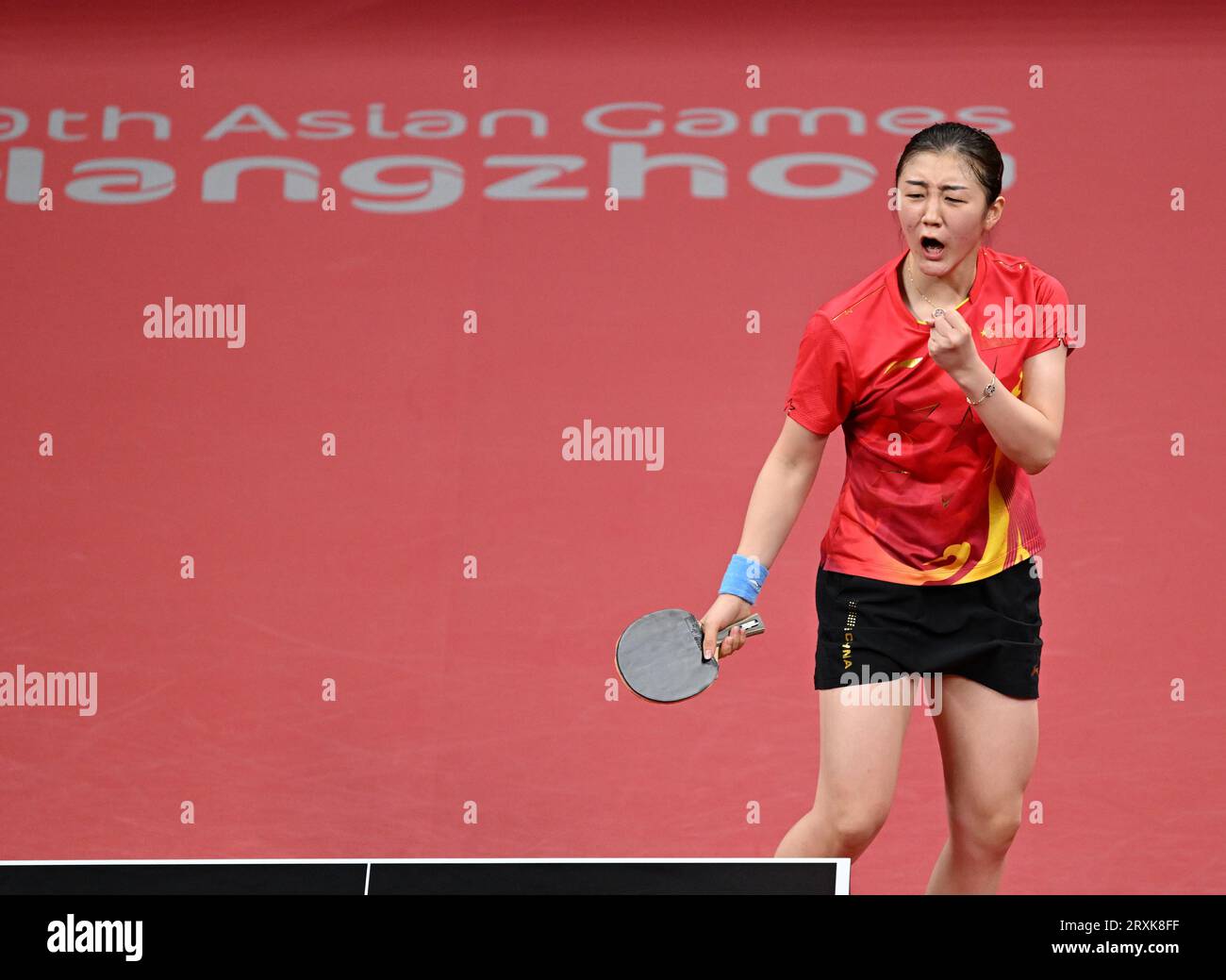 Hangzhou, China's Zhejiang Province. 26th Sep, 2023. Chen Meng of China ...