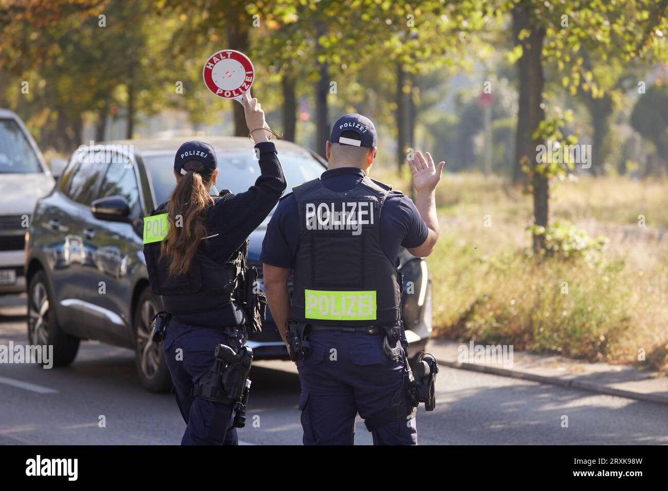 Munich, Germany. 26th Sep, 2023. During the cross-state traffic safety ...