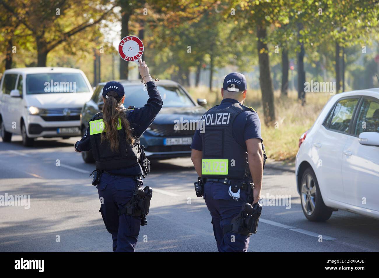 Munich, Germany. 26th Sep, 2023. During the cross-state traffic safety ...