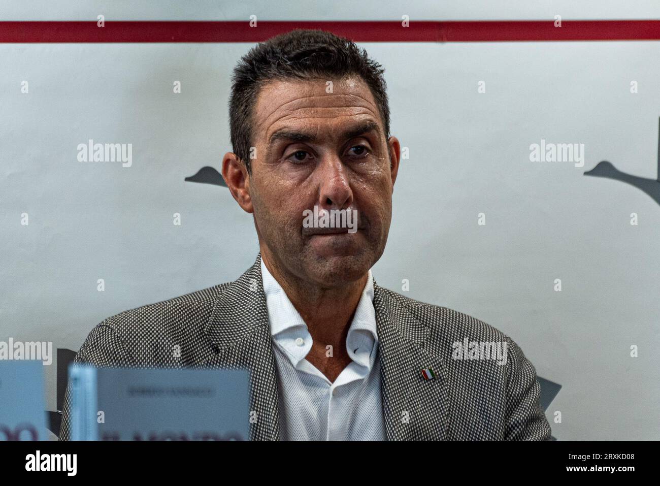 General vannacci hi-res stock photography and images - Alamy