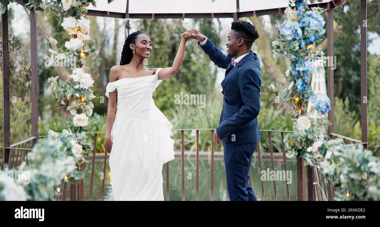 Black Couple Wedding Dance 60 Perfect First Dance Songs For Modern