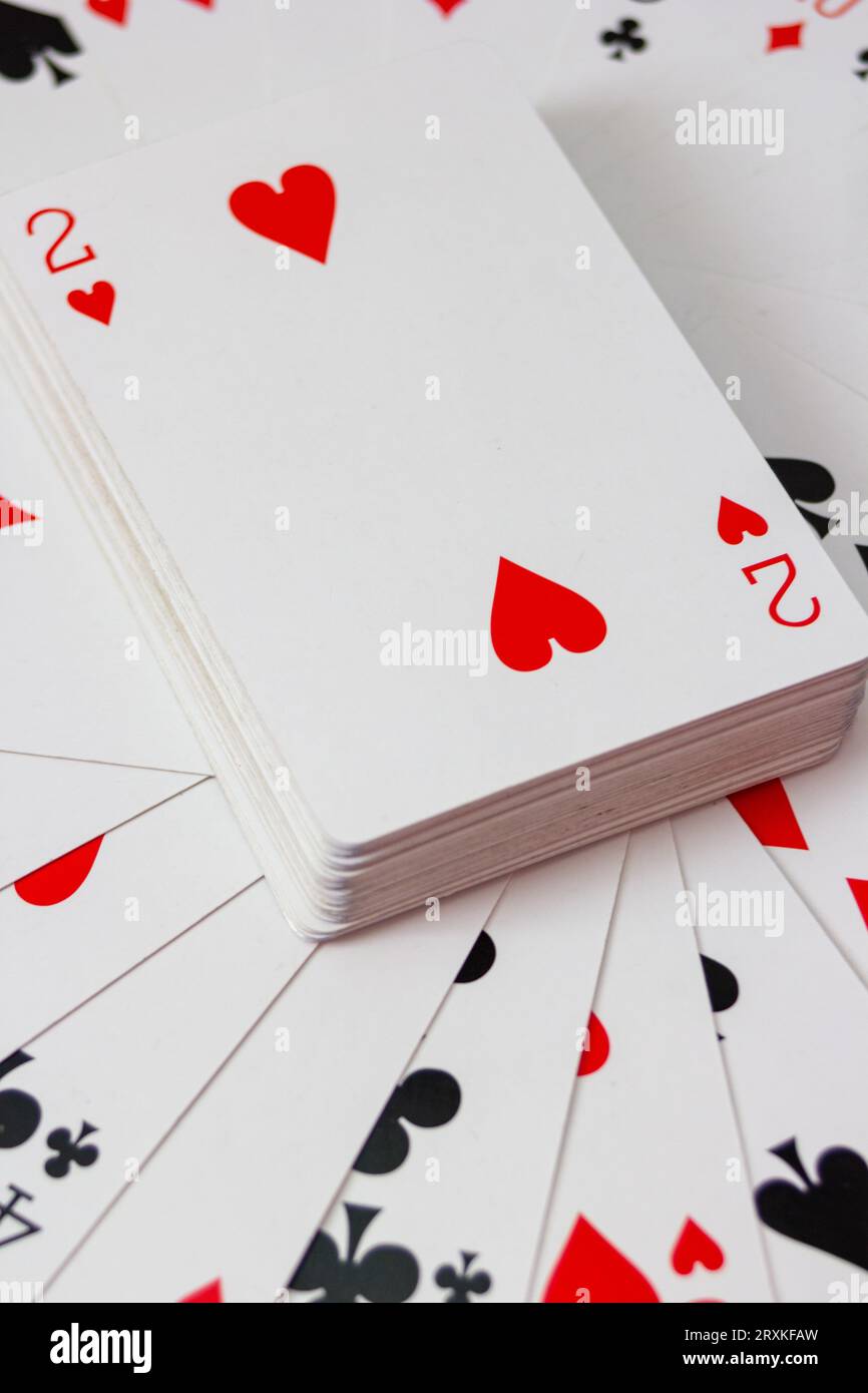 Two bet cards hi-res stock photography and images - Alamy