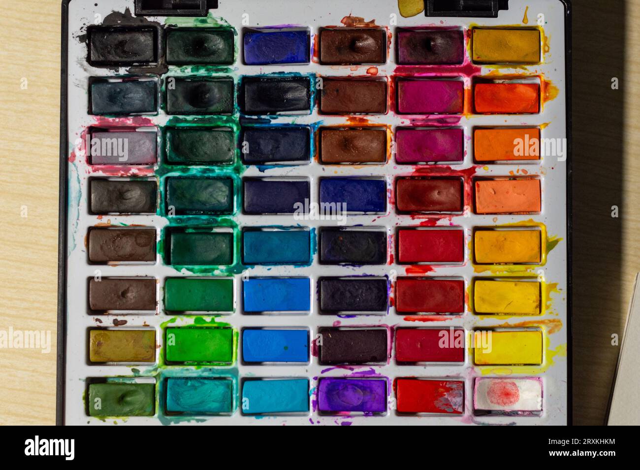 watercolor paint palette Stock Photo - Alamy