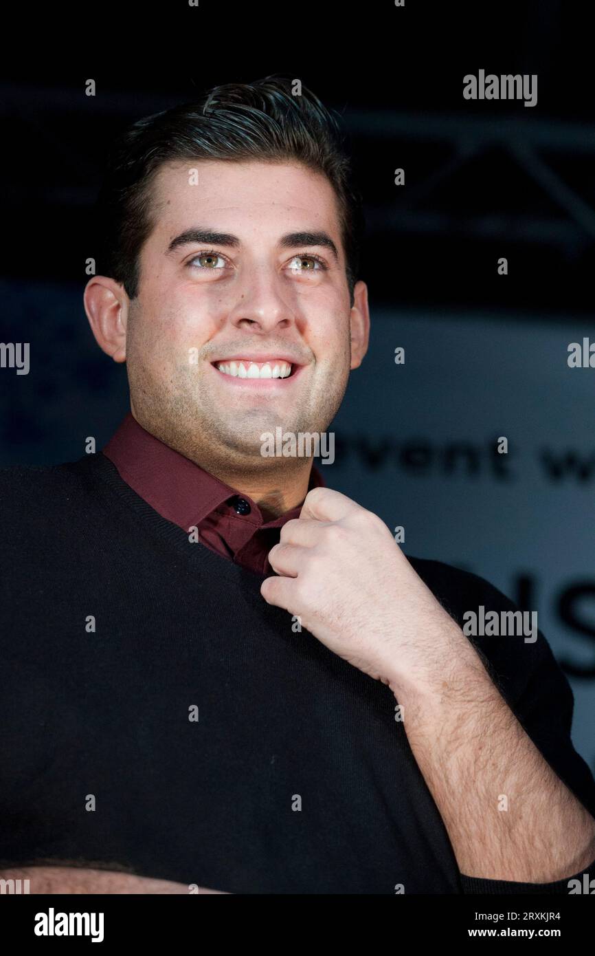 James argent white teeth hi-res stock photography and images - Alamy