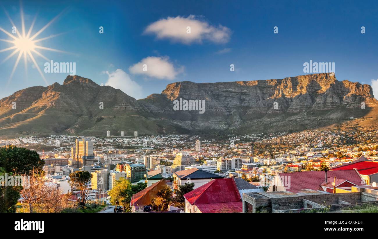Sunrise above table mountain hi-res stock photography and images - Alamy