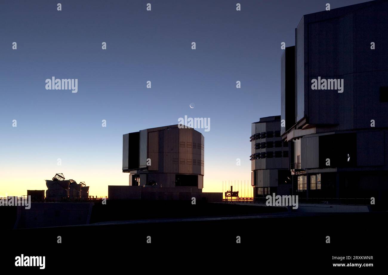 The Very Large Telescope platform during sunset at Paranal Observatory ...