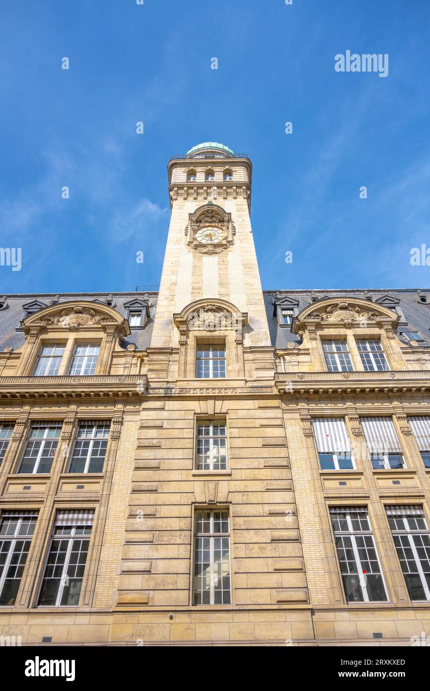 Astronomy Tower of the Sorbonne University with observatory on the top ...