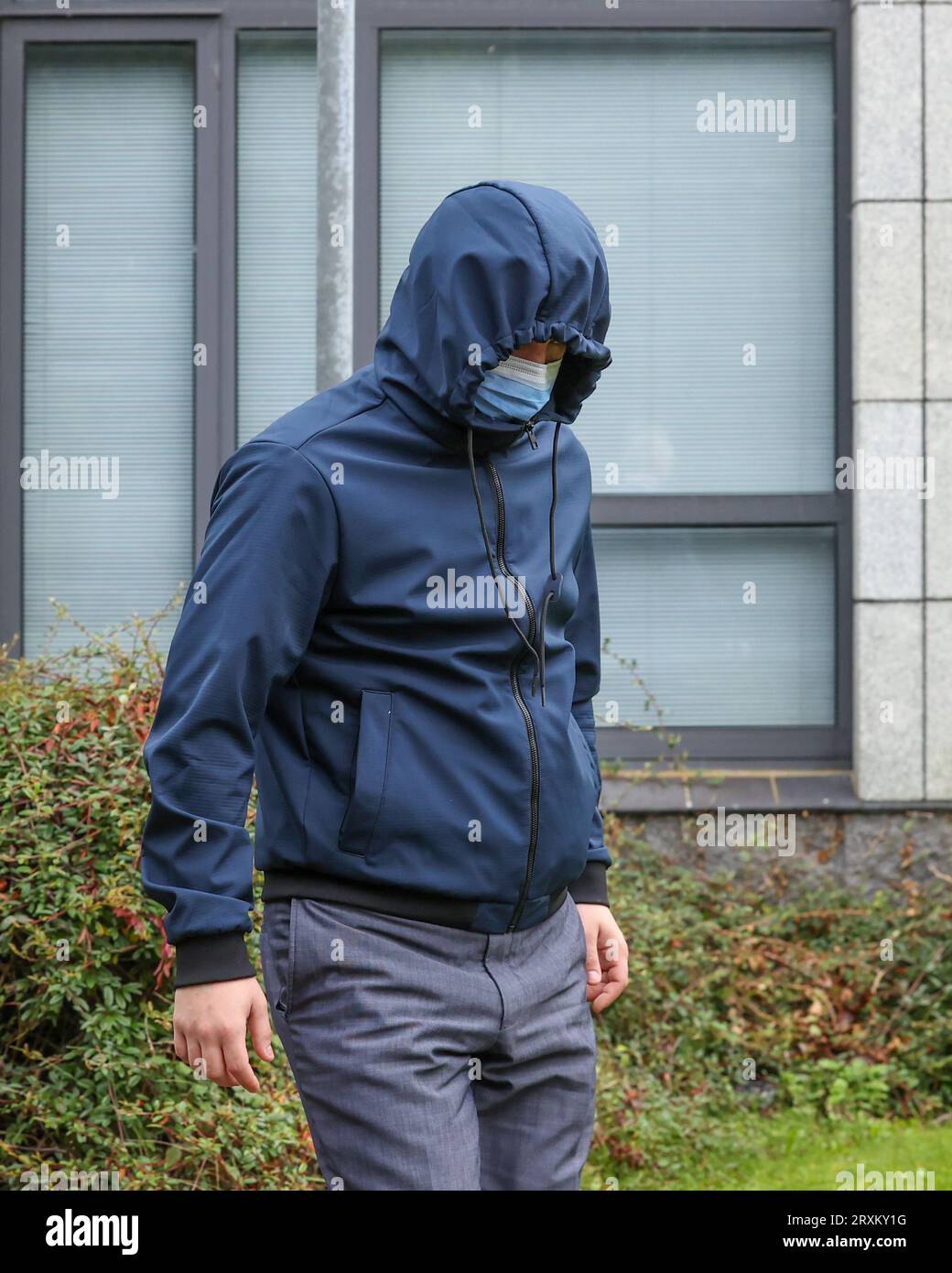 Sergee Kelly leaving Carrick-On-Shannon Courthouse after being released ...