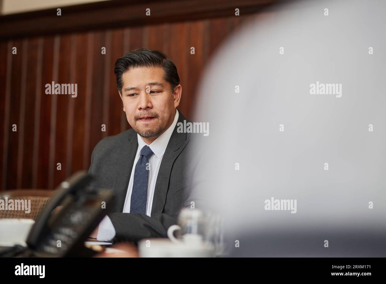 Businessman sitting and thinking hi-res stock photography and images ...