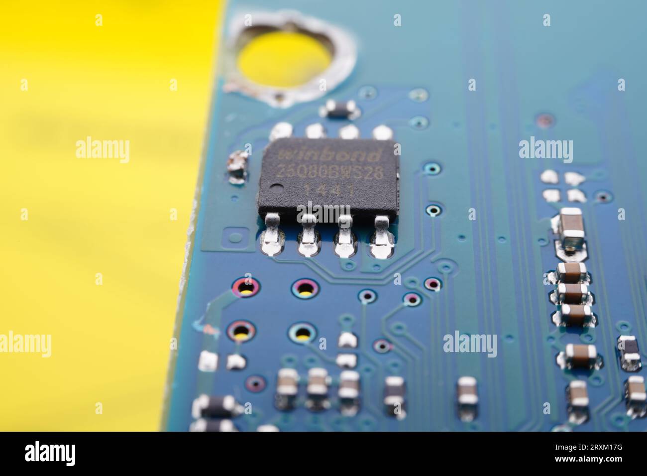 Internal structure of mobile hard drive Stock Photo - Alamy