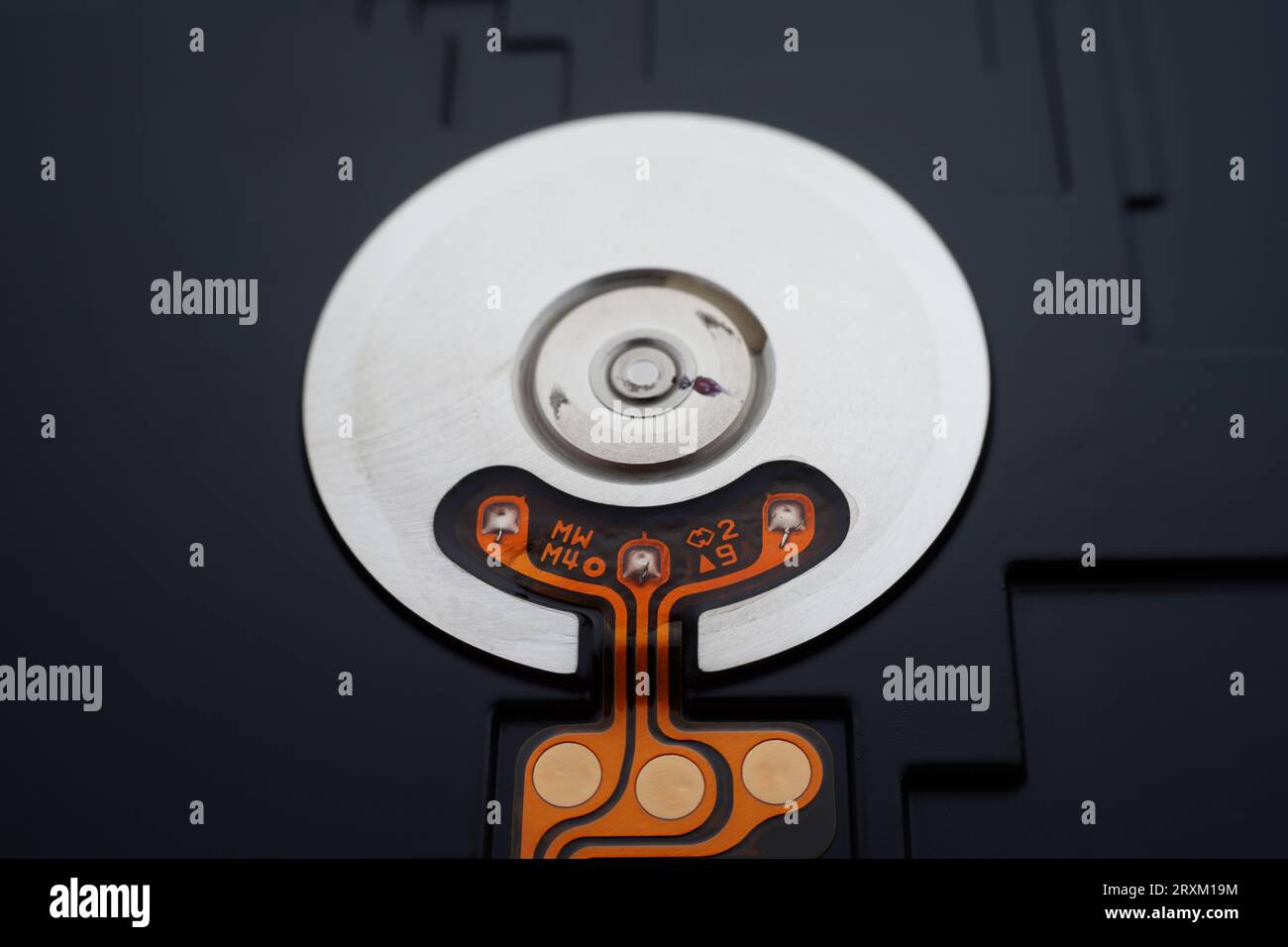 Internal structure of mobile hard drive Stock Photo - Alamy