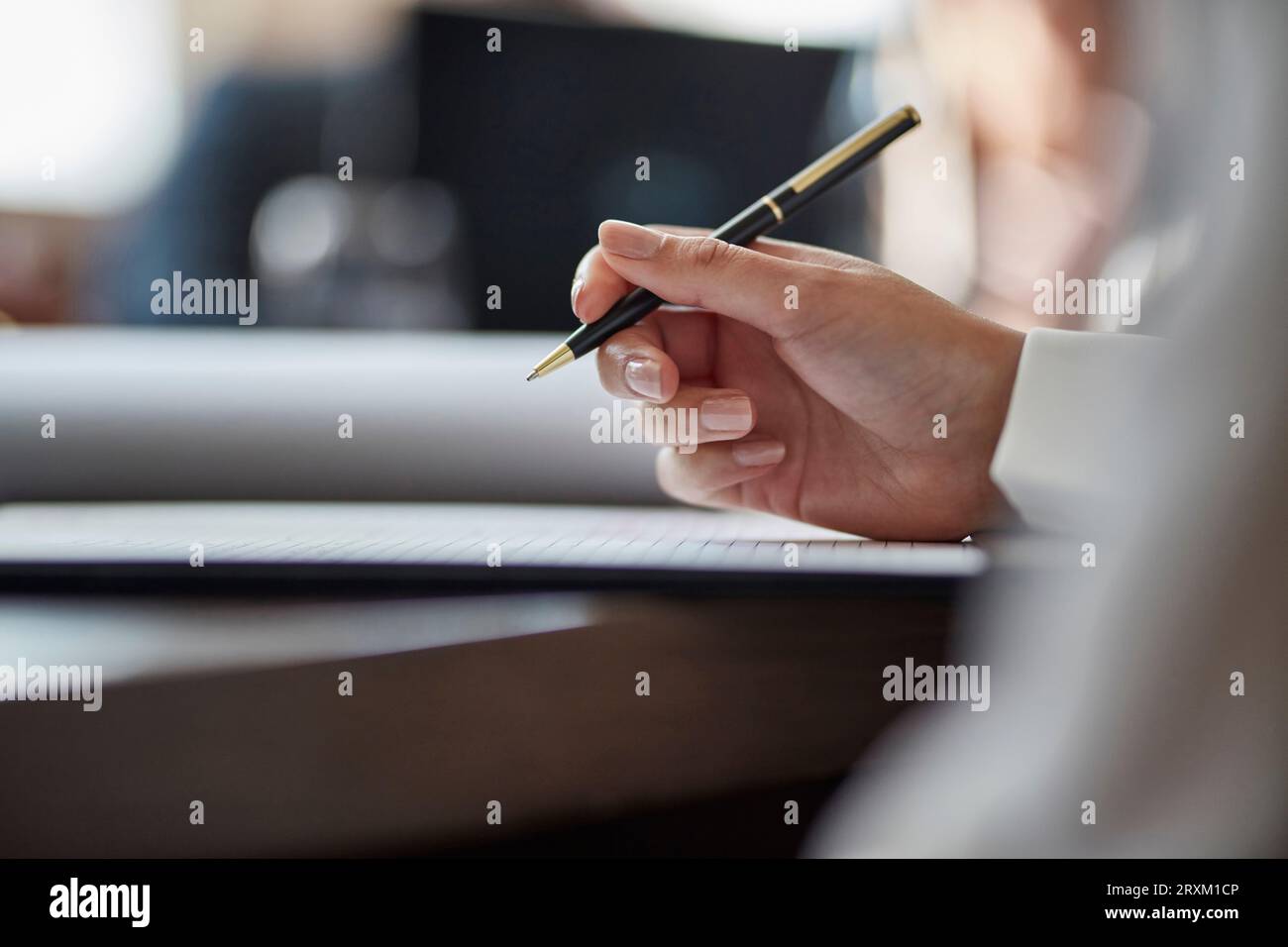 Women signing up work hi-res stock photography and images - Alamy