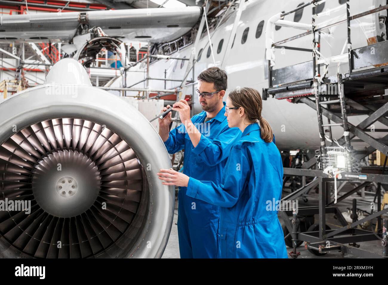 Scrutinize tool hi-res stock photography and images - Alamy