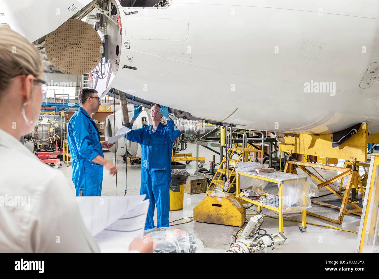 Airplane examined hi-res stock photography and images - Alamy