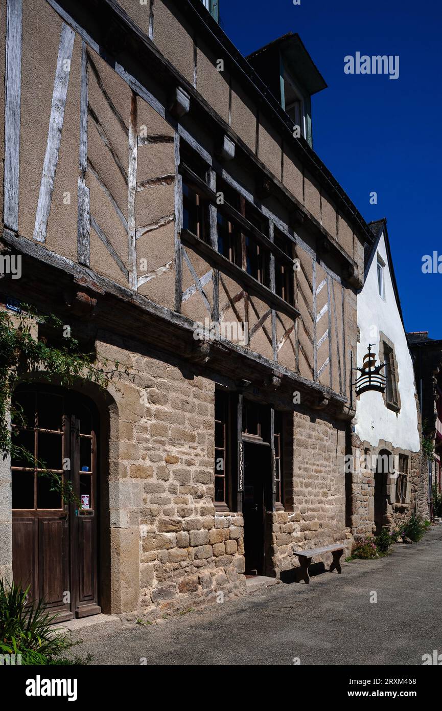 Terrace medieval properties hi-res stock photography and images - Alamy