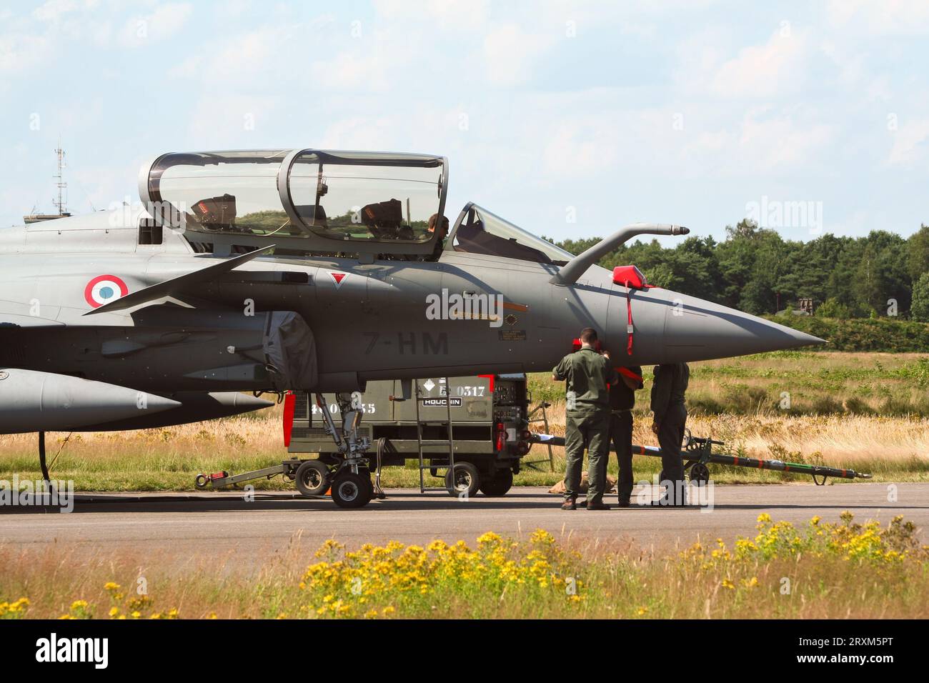 Rafale cockpit hi-res stock photography and images - Alamy