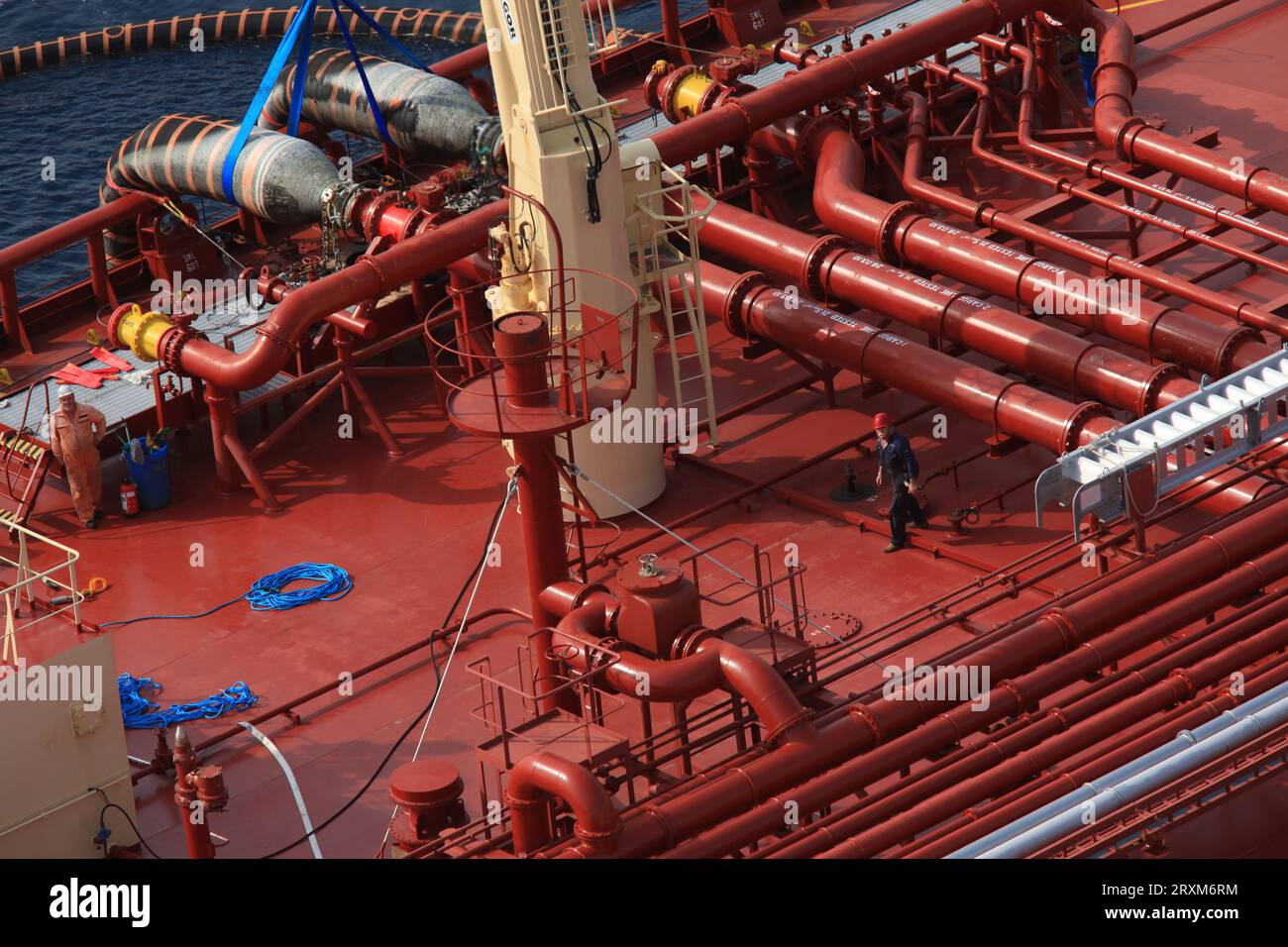 Ship deck railing hi-res stock photography and images - Alamy