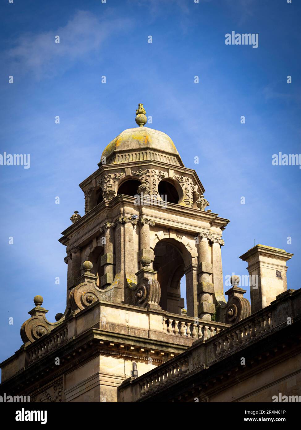 Neoclassical england hi-res stock photography and images - Alamy