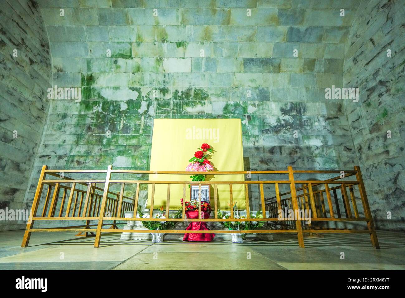 Zunhua City, China - April 8, 2023: The coffin of Cixi is in the tomb ...