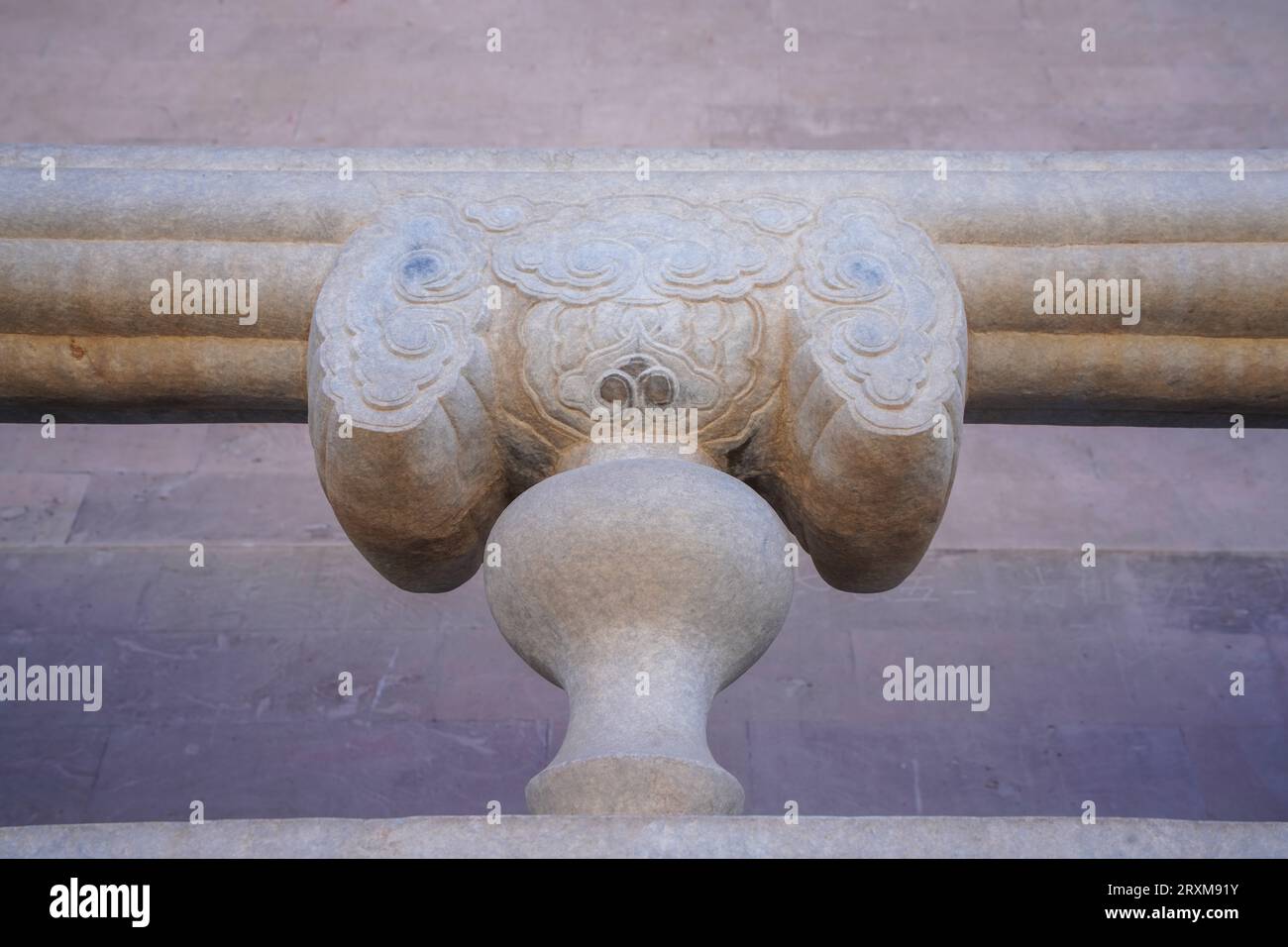 Exquisite Chinese ancient railing sculpture architectural landscape ...