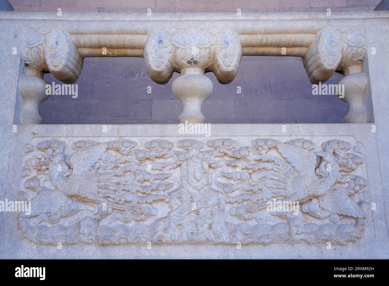 Exquisite Chinese ancient railing sculpture architectural landscape ...