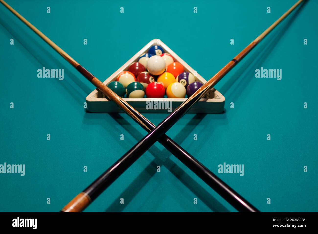 Balls cross hi-res stock photography and images - Alamy