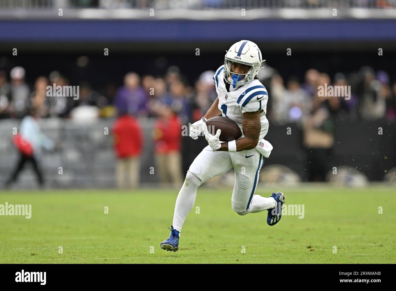 Indianapolis Colts wide receiver Josh Downs (1) runs with the ball ...